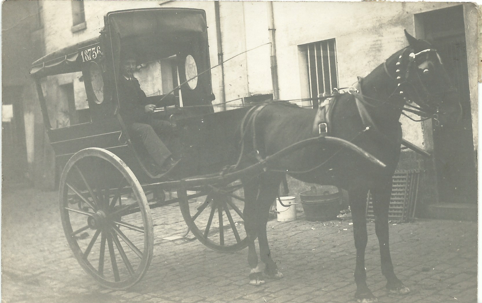 Un fiacre allait trottinant... Noisy-le-Sec vers 1912 - Noisy le sec ...